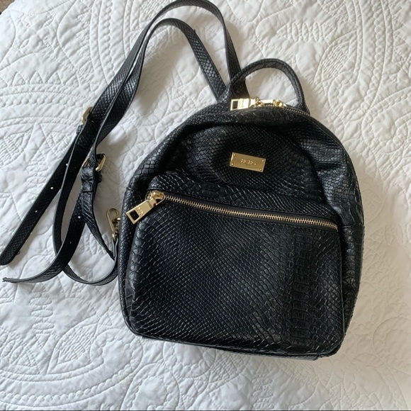 BCBG Paris | Bags | Bcbg Black Snake Print Backpack Small | Poshmark
